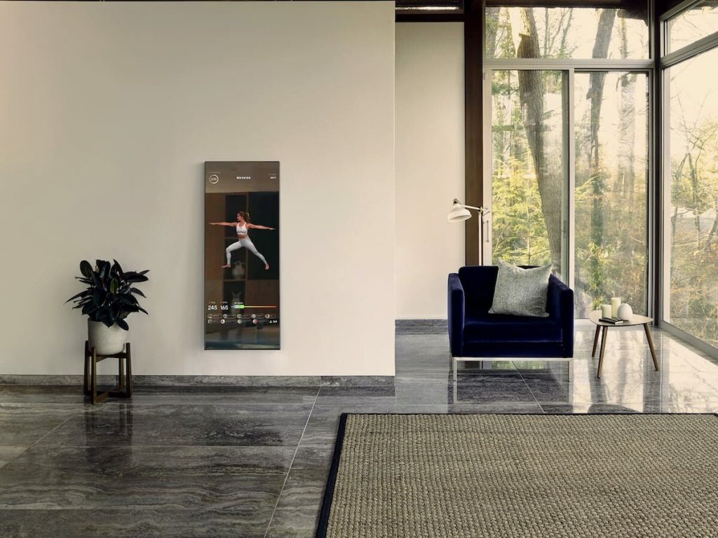 【好物推介】lululemon Studio Mirror 智能互動健身房 - SearchingC