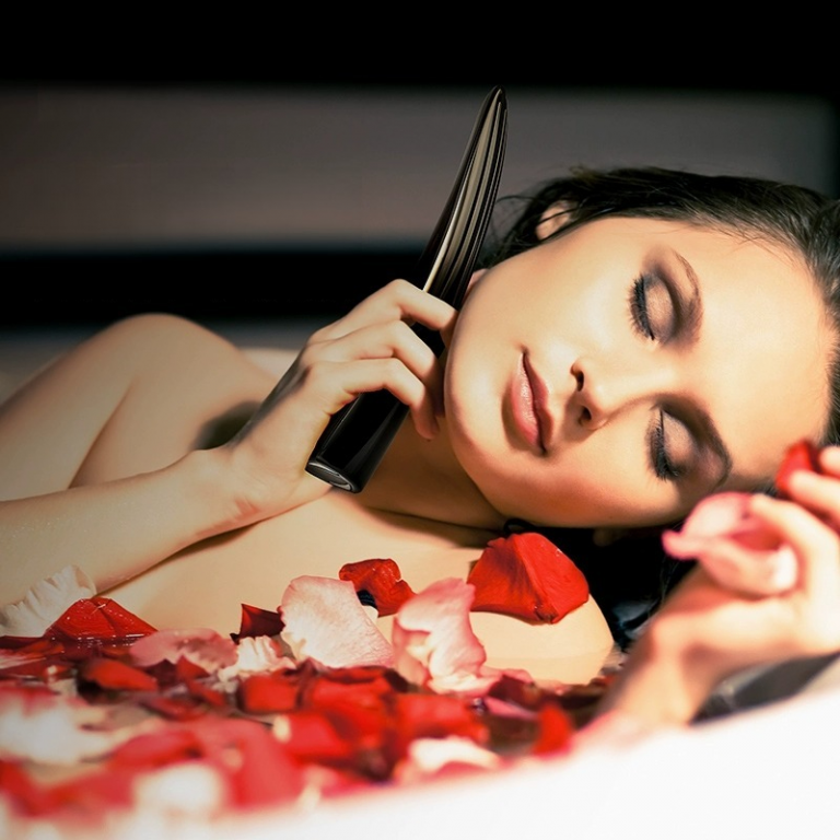 PYR KNIGHT 黑科技寶劍美容儀 (品牌直送) - SearchingC