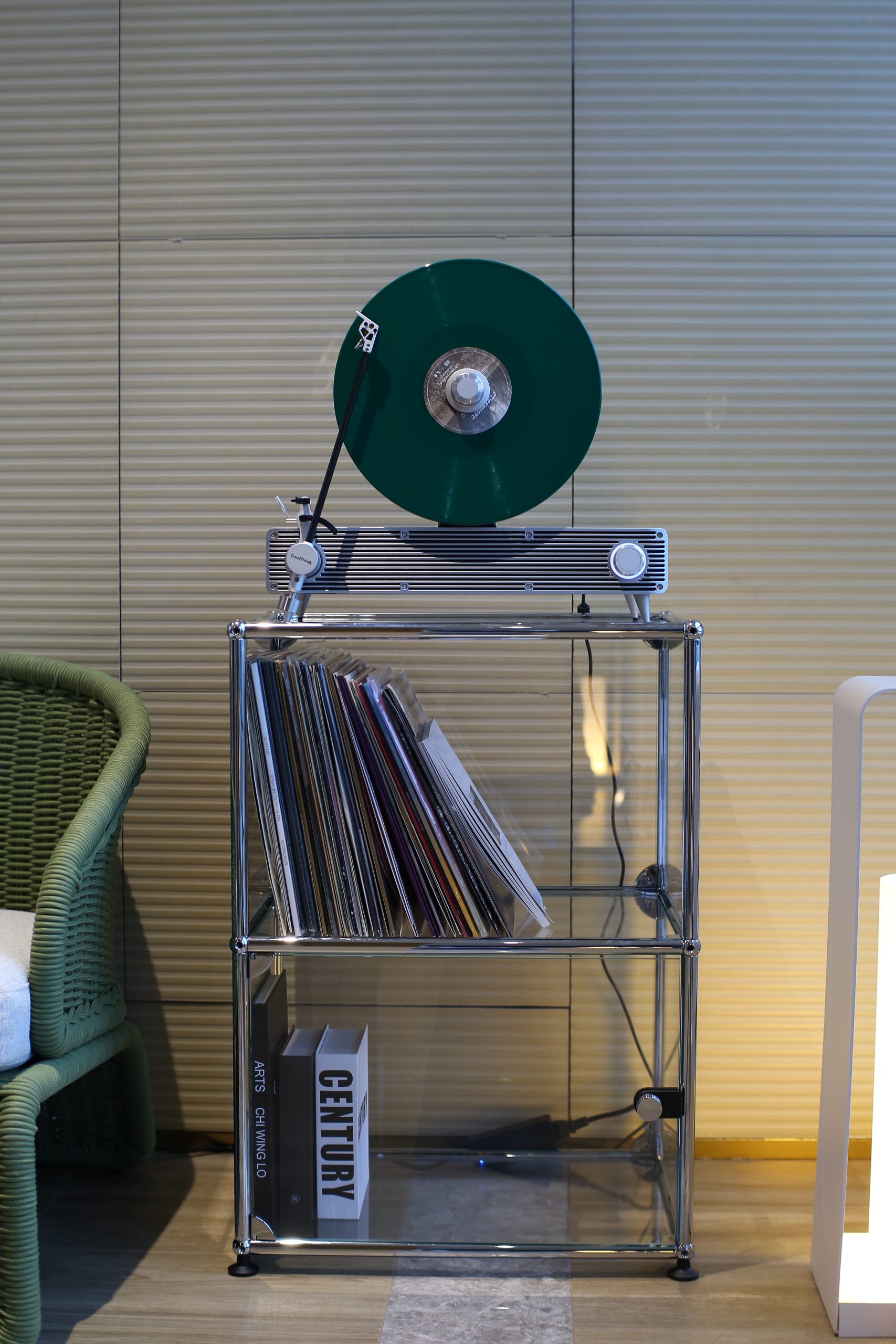 CoolGeek VS-01 藍牙黑膠唱片播放器 (品牌直送) - SearchingC