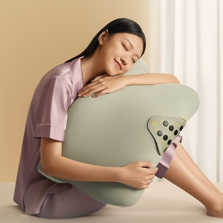 SKG P3-3 熱敷護頸助眠枕 (品牌直送) - SearchingC